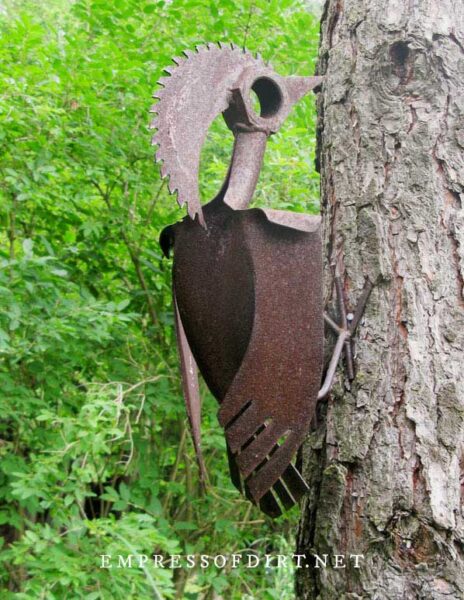 20 Ideas to Turn Old Tools into Garden Art