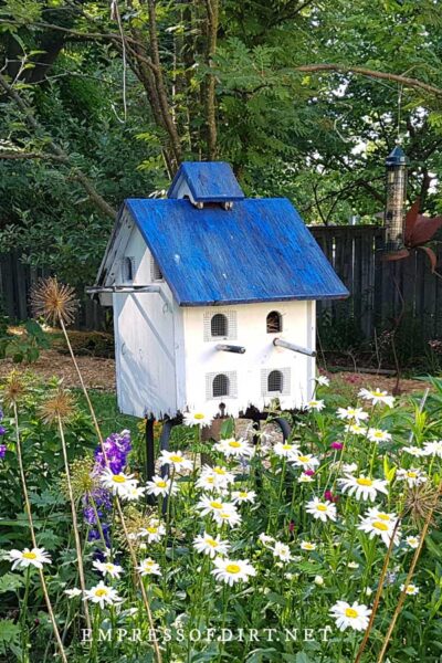 35 Creative Birdhouse Ideas For Your Garden