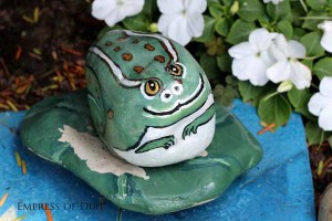 GARDEN Art DIY: DIY Garden Art Painted Rocks