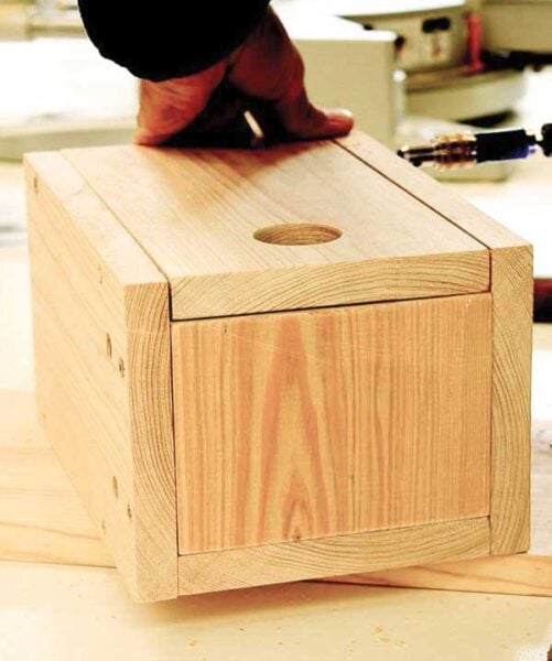 Free Bluebird House Plans (Audubon Nesting Box Tutorial)