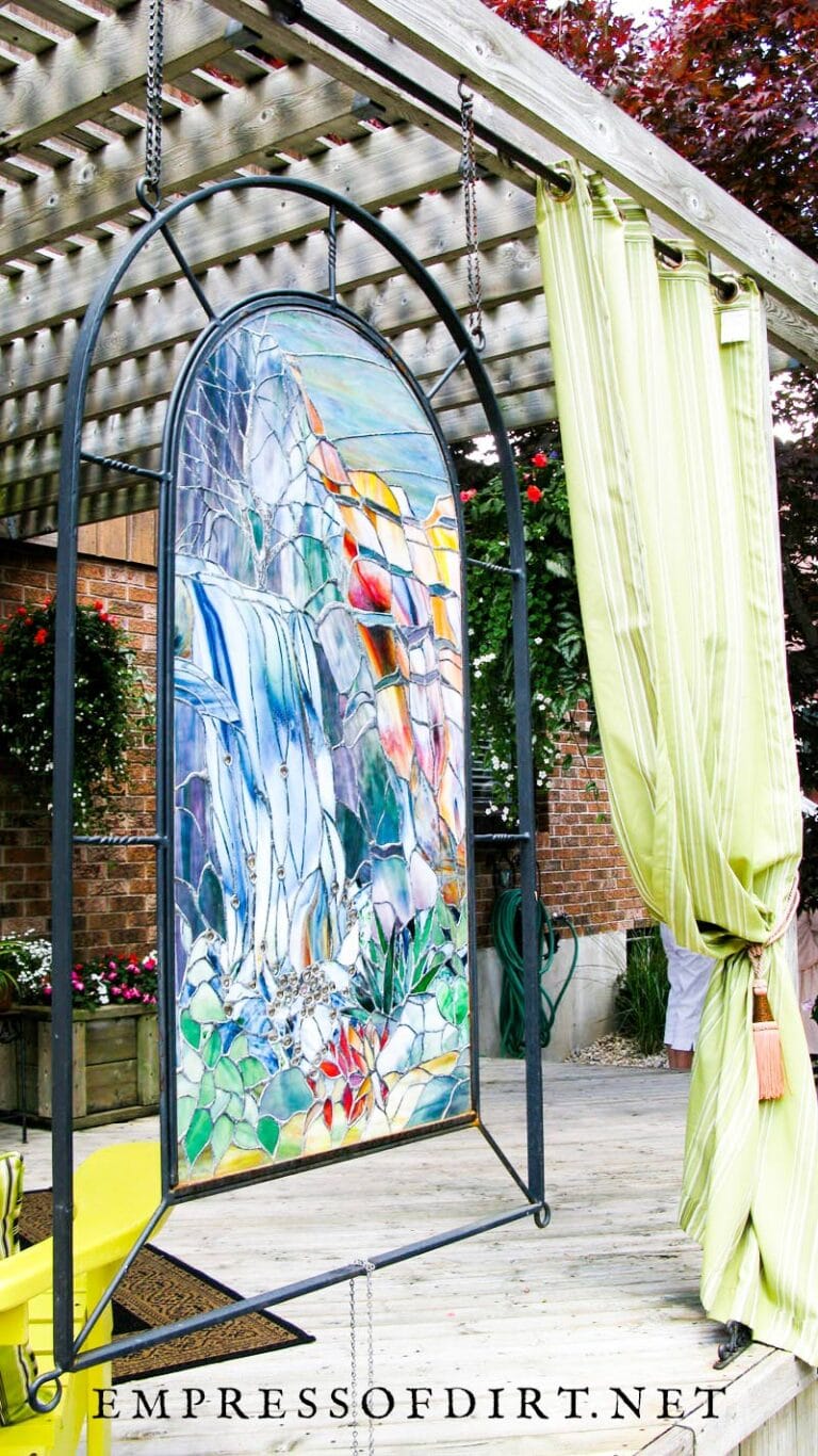 22 Ideas For Old Doors and Windows in the Garden