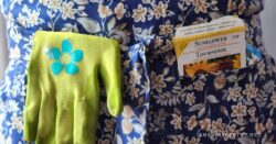 How to Sew a Simple Garden Apron (Free Pattern)