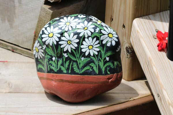 Stone Painting Tips and Projects - Empress of Dirt