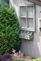 22 Ideas For Old Doors and Windows in the Garden