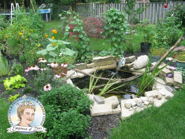 20 Beautiful Backyard Pond Ideas for All Budgets