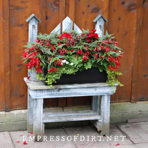 Garden Benches: 17 Creative & Rustic Ideas — Empress of Dirt